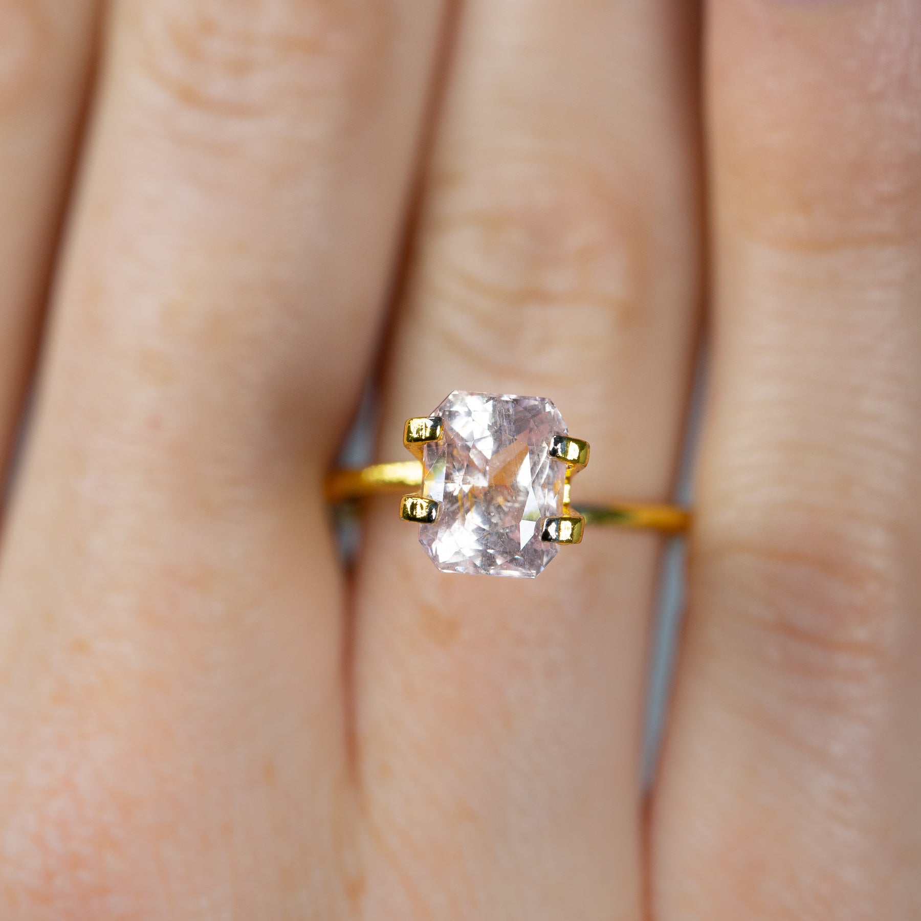 3.58Ct Light Peach Pink Ceylon Sapphire | Emerald Shape – CEYLON STONES